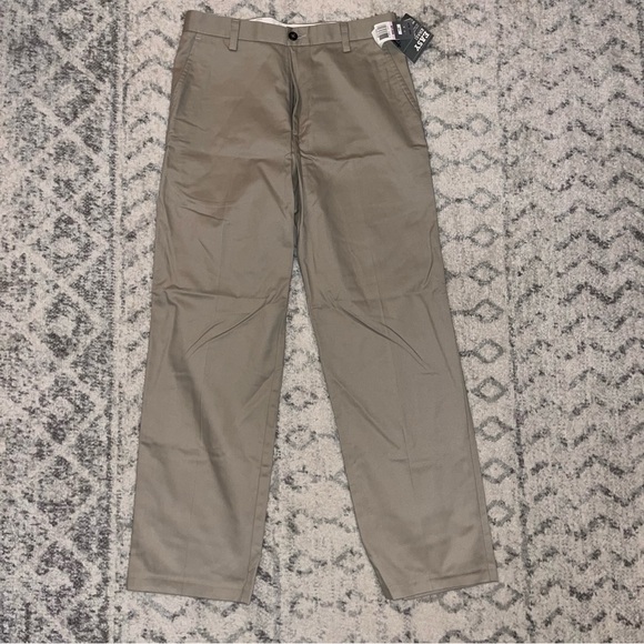 Dockers | Pants | Nwt Dockers Khaki Dress Slack Pants 32x32 | Poshmark